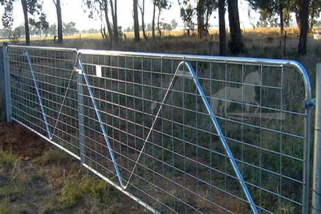 Quality "N" Stay Mesh Infill Farm Gate Manufacturer and Supplier from ...